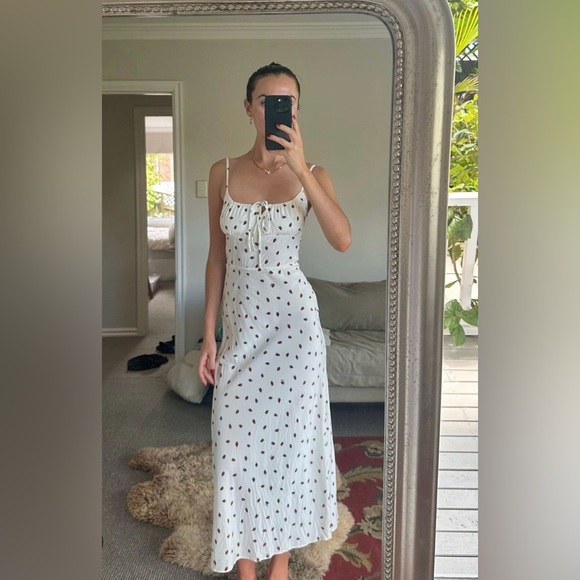 Realisation Par | Dresses | Realisation Par White Alba Strawberry Print ...